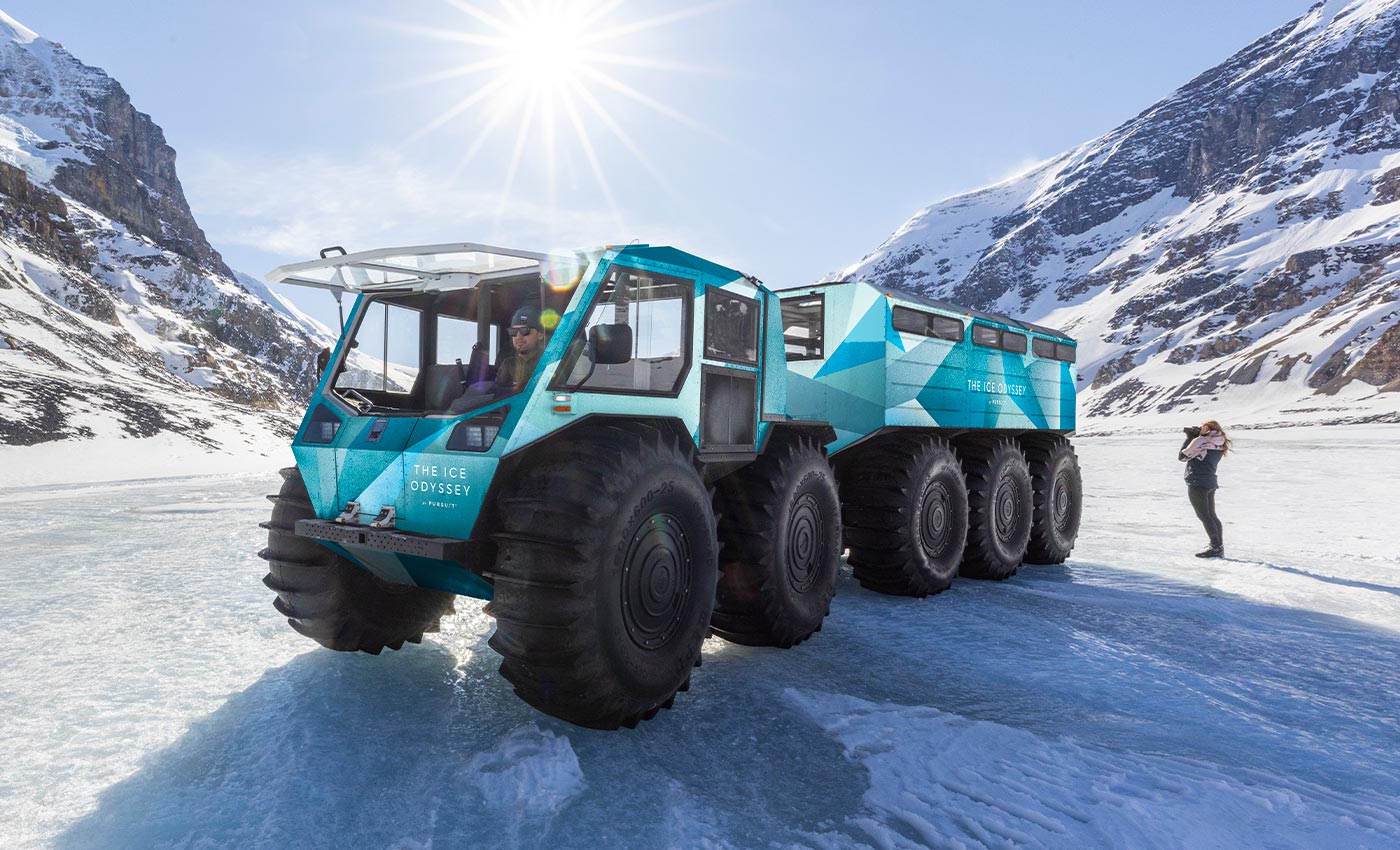 Columbia Icefield Adventure: Athabasca Glacier Tours and Viewing Platform